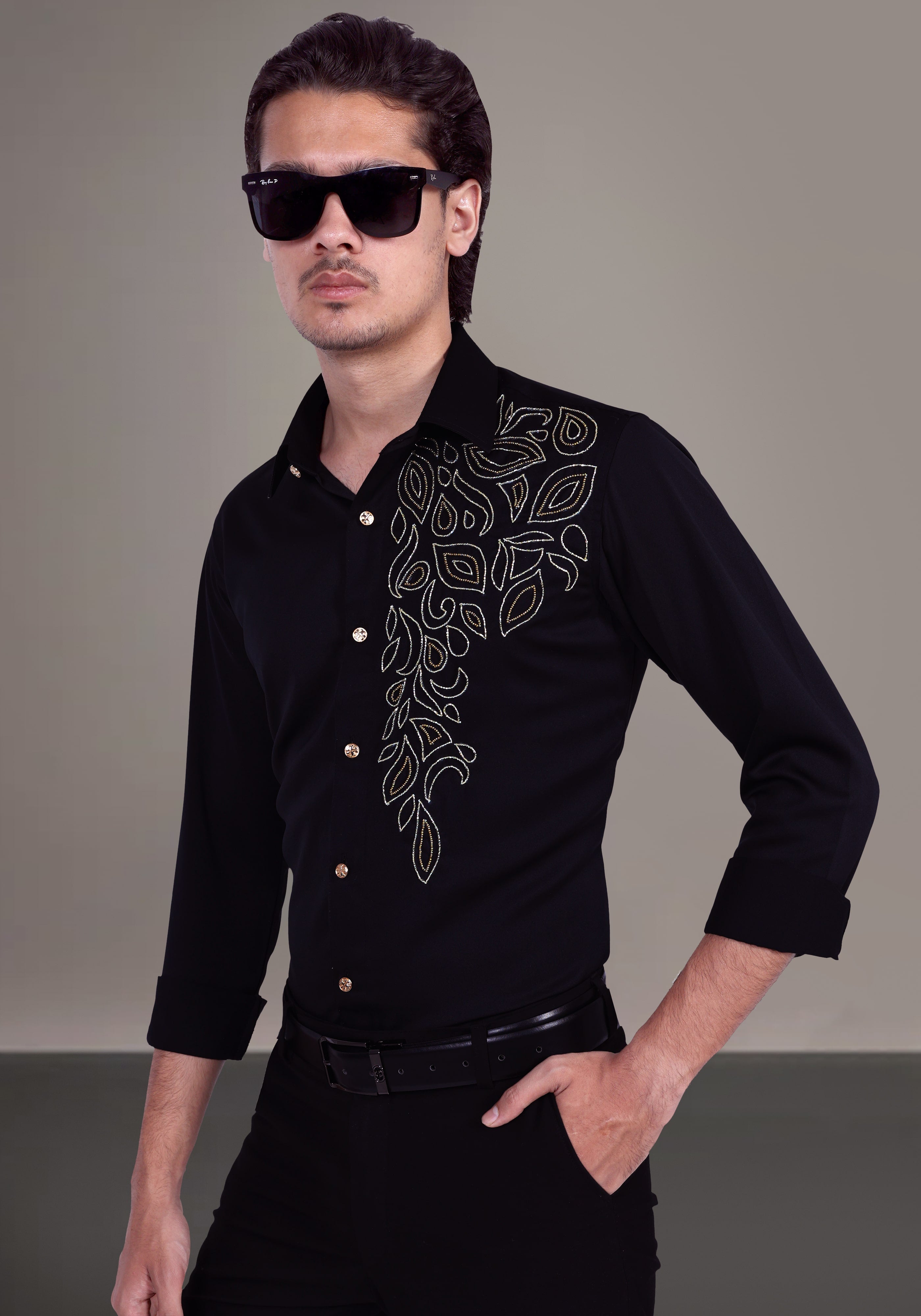 Arabian Art Luxury Hand Embroidered Shirt – TechDarzi